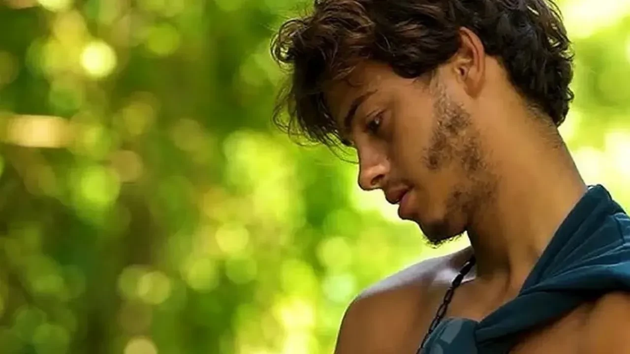 Survivor 2026 yarışmacısı Stavros Floros hastane odasından seslendi ...