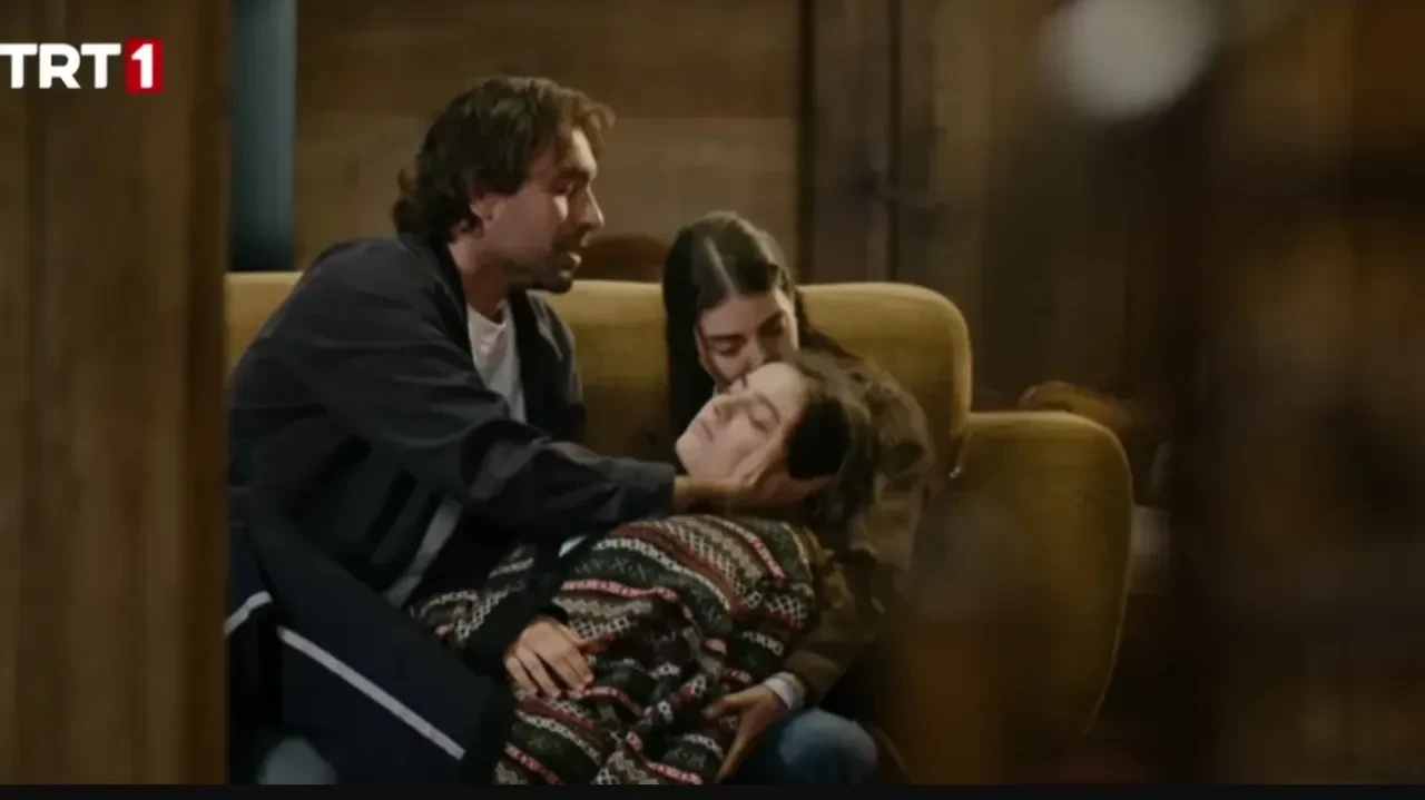 Taşacak Bu Deniz 30. bölüm 2. fragman'da sürpriz gelişme: Eleni, anne ...