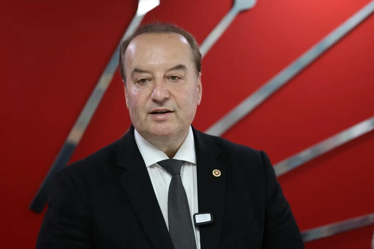 CHP'nin Karabük'teki bayramlaşmasına Kılıçdaroğlu-Özel gerilimi damga ...