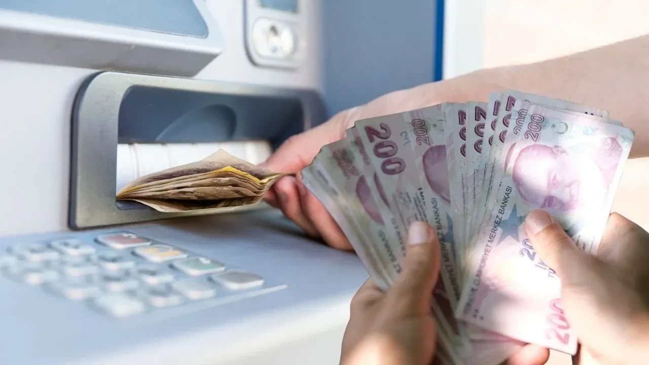 Banka promosyonunda tablo değişti! İşte emekliye en yüksek rakamı veren ...