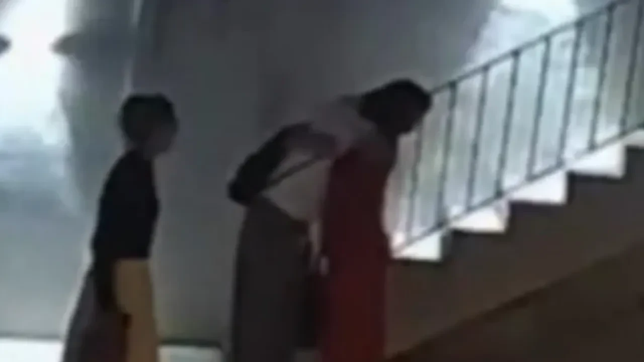 İlhan Şen ile Pınar Gülkapan’ın aşkı tam gaz! Özcan Deniz’in evinde ...