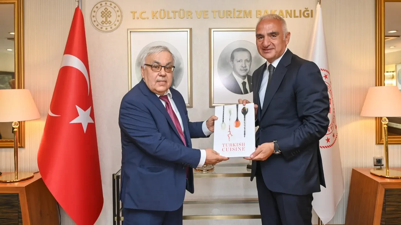 Bakan Ersoy, Rusya'nın yeni büyükelçisini ağırladı | TGRT Haber