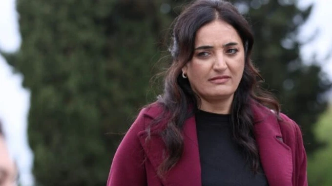 Kardeşlerim Dizisinin Şengülü Fadik Sevin Atasoy Diziden Neden Ayrıldığını Açıkladı Tgrt Haber