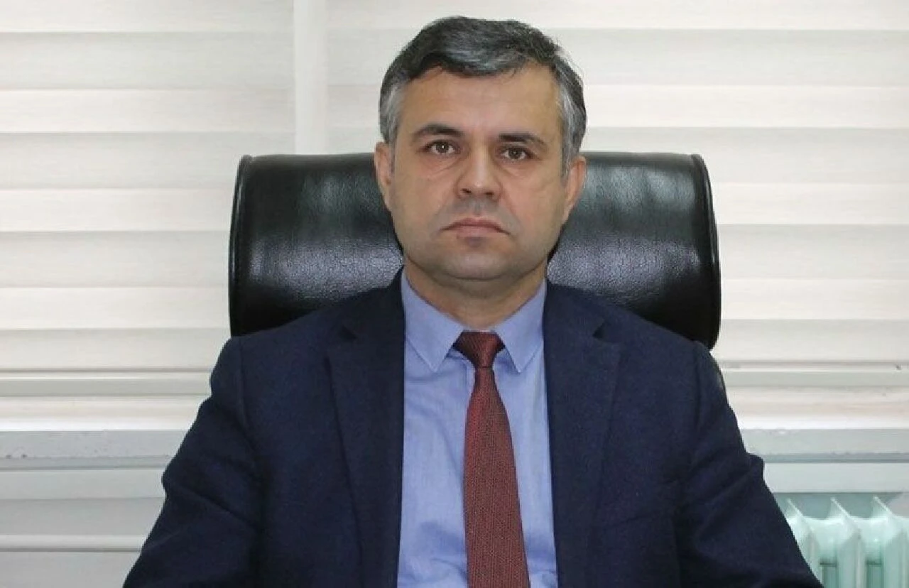 Aday gösterilmeyince başka partiden aday oldu! YSK adaylığını düşürdü ... Aday gösterilmeyince başka partiden aday oldu! YSK adaylığını düşürdü ...