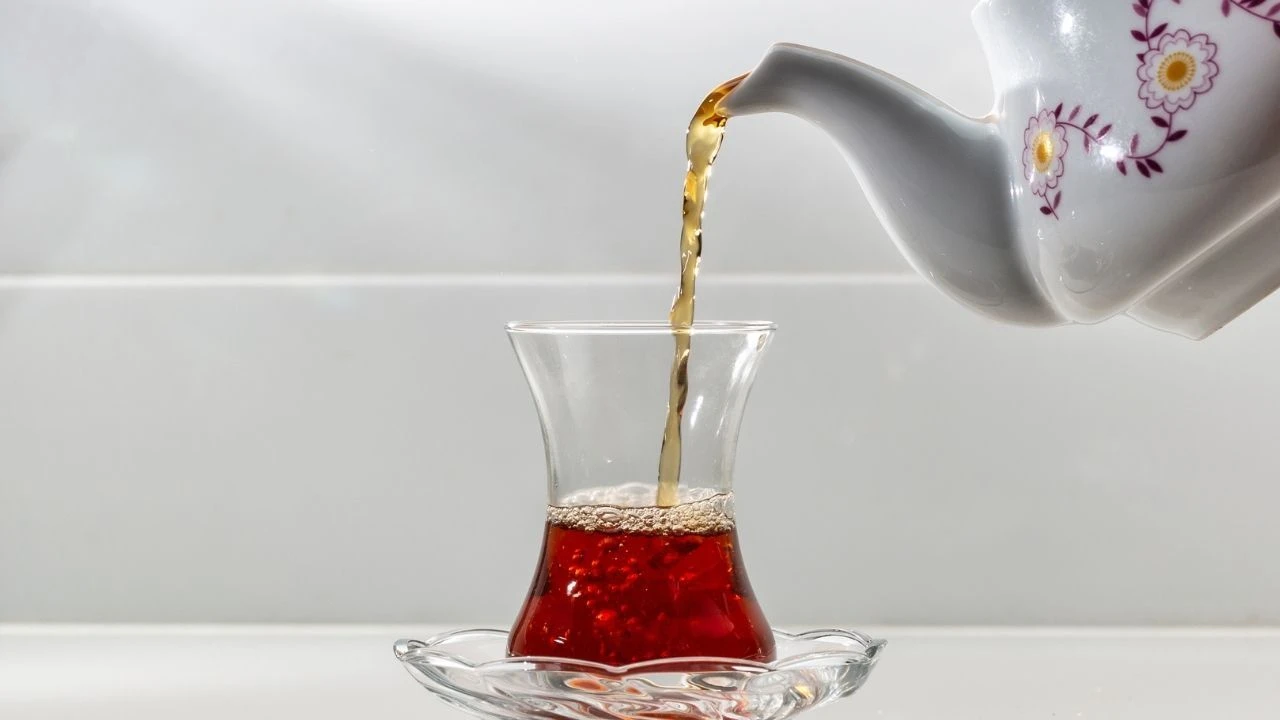 Çaya zam geldi! Çaykur çay fiyatları yeni liste belli oldu | TGRT Haber Çaya zam geldi! Çaykur çay fiyatları yeni liste belli oldu | TGRT Haber